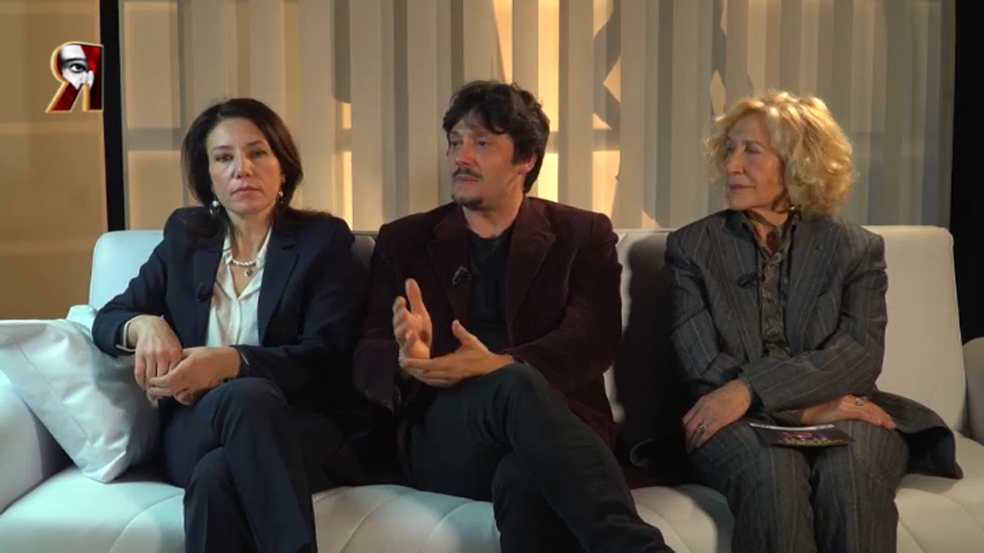 ‘Una poltrona per Giulia’ e ‘When the rain stops falling’ a Retroscena ...